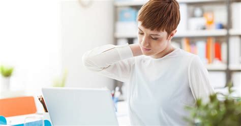 How To Properly Sit At A Computer OfficeGearLab