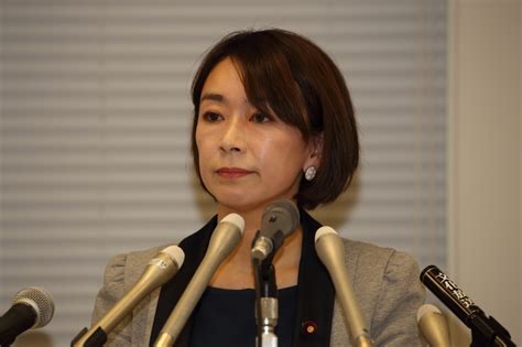 山尾志桜里議員自民議員の不倫を猛批判 過去のTVでこんな無責任なことやって J CAST ニュース