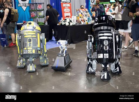 Star Wars Droiden Auf Der San Diego Comic Con International 2024 Im San
