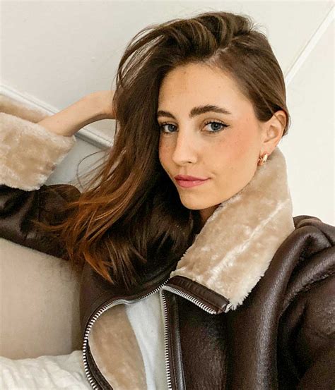 Interview Lina Uhrig Faces Magazin