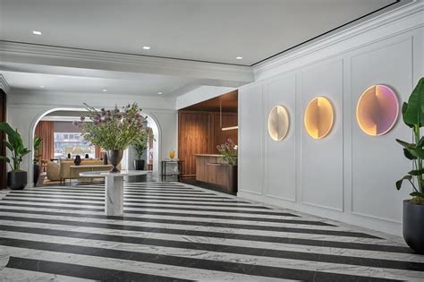 Gallery Boutique Downtown Chicago Hotel Pendry Chicago
