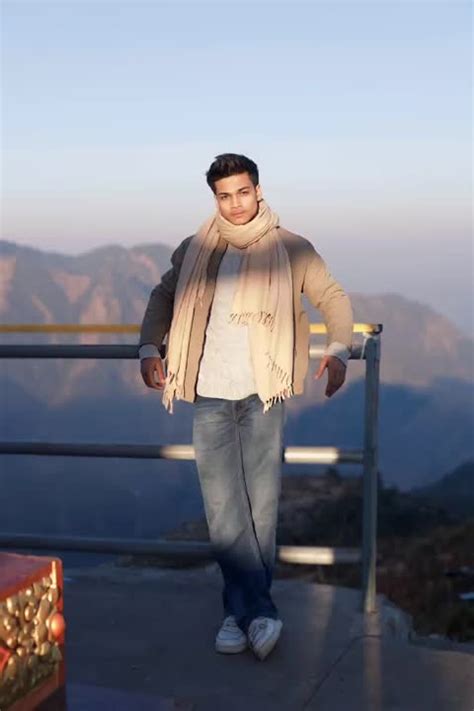 Gautam Pandey On Linkedin This Is Me I M Active For Ur Paid Photoshoot