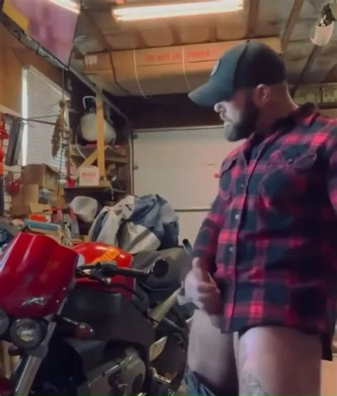 Muscle Redneck Jerkin It In His Garage And