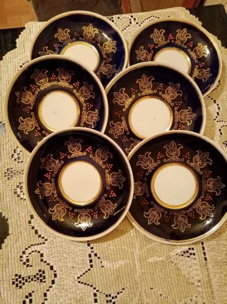 Блюдца 6 шт кобальт с позолотой К этим блюдцам такого же плана есть маленький заварочный