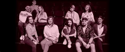 НЕ на ЗАВИСИМИТЕ ️ 4 Пристрастяване към пазаруването Купувате ли вещи за да не се чувствате