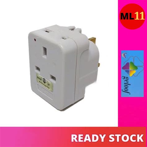 SIRIM GELOOF 3 Way Adaptor With Switch Socket Extention Adaptor Extension Plug Switch Socket