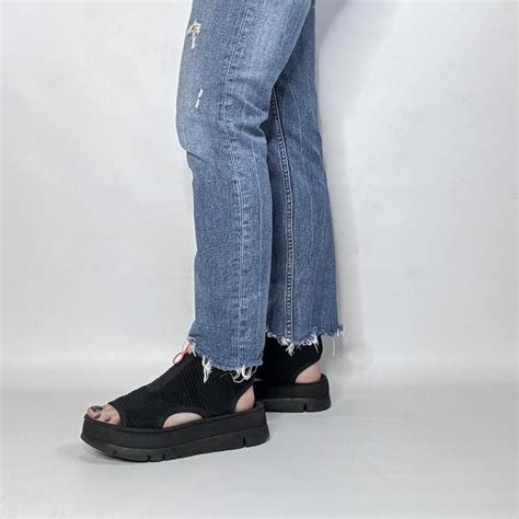 Босоніжки Camper — ціна 850 грн у каталозі Босоніжки Купити жіночі речі за доступною ціною на