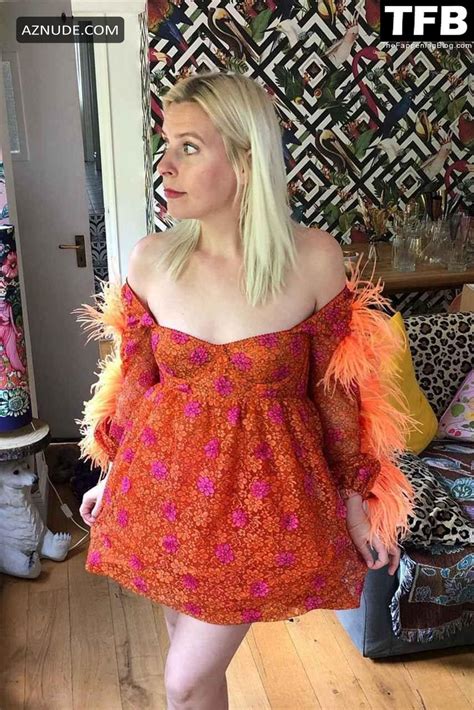 Sara Pascoe Nude Aznude