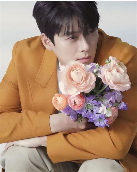 Pin By Isabel On Hyun Bin South Korean Actor Hyun Bin Korean Actors Artist