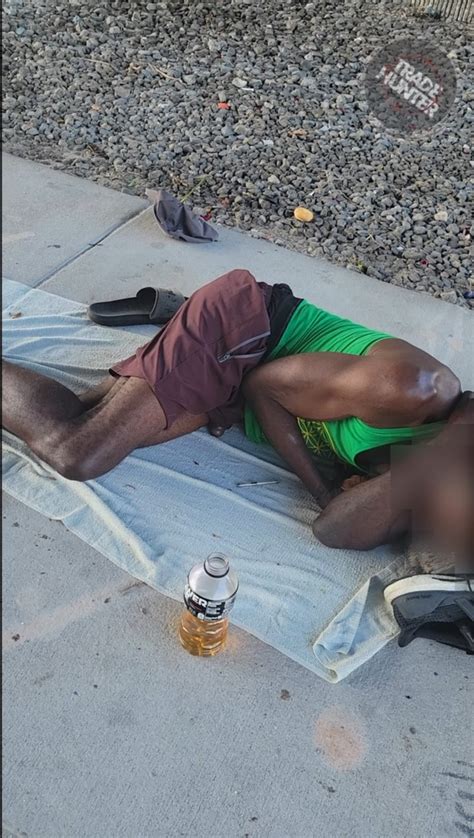 Hunks Homeless Bbc Out Shorts Gets Sucked
