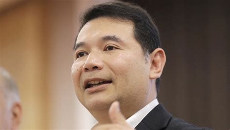 Higher Wage For Malaysians Expected Through Budget 2024 Said Rafizi