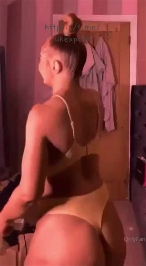 Thick Ass Pawg Twerking