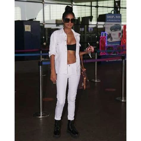 Poonam Pandey Adds The Hottest Tadka To Airport Fashion In Deep Neck