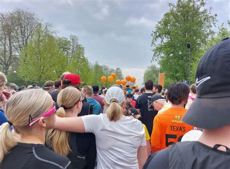 Edward Tanguay On Linkedin Theres Something About Thousands Of People