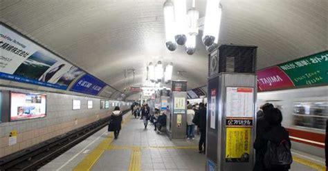 都市を生きる建築93世界の先端だった骨太なモダンデザイン大阪市営地下鉄御堂筋線建築としても語れる大動脈1 2ページ