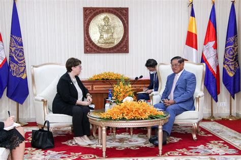 សម្តេចក្រឡាហោម ស ខេង បានប្រាប់ទូតតួកគីថា កម្ពុជា ចង់បន្ថែមការងាររដ្ឋបាលថ្នាក់ក្រោមជាតិ