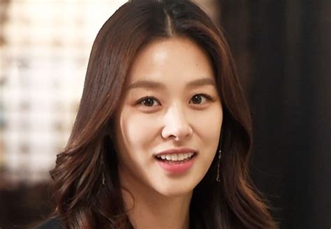 Jang Shin Young Returns To Tv After Kang Kyung Joons Affair Scandal