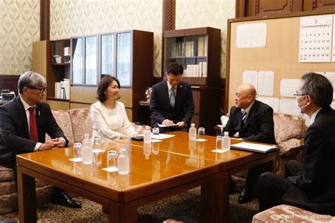 УИХ ын Ерөнхий нарийн бичгийн дарга Л Өлзийсайхан Японы парламентын Зөвлөхүүдийн танхимд ажиллав