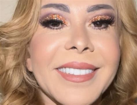 Entenda Por Que Joelma Fará Show Em Cadeira De Rodas