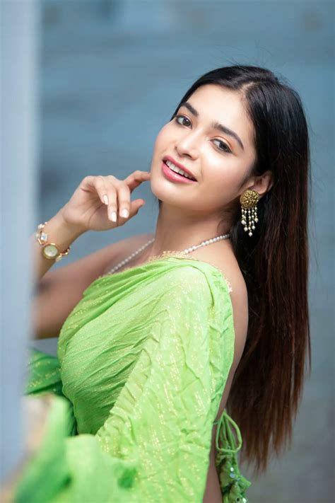 Dharsha Gupta Hot Stills In Green Saree South Indian Actress