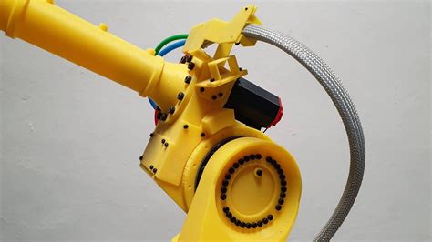 Robot Fanuc R 2000ib 210f Scale 1 5 By Ladislav Vychodil Download Free Stl Model