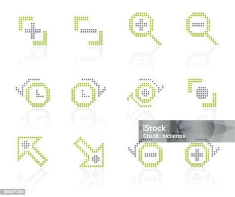 Greengrey 픽셀 아이콘크기기명령어 더하기 기호에 대한 스톡 벡터 아트 및 기타 이미지 더하기 기호 돌기 모자이크 처리 Istock