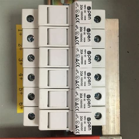 Pv 16 Strings Input 1 Output Array Junctiondistributioncombiner Box
