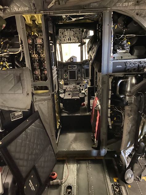 Inside A Ch 47f Warren Thompson Flickr
