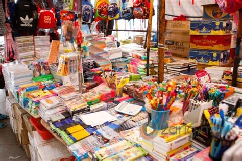 22 байршилд хичээлийн хэрэгслийн үзэсгэлэн худалдаа гарч байна