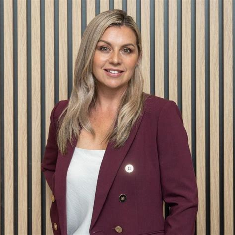 Louise Barwick Stone Real Estate