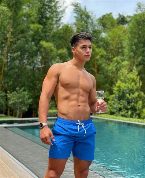 Pack Matias Sebasti N Ochoa Al Desnudo