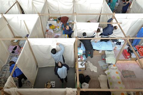 Paper Partition System East Japan Earthquake Shigeru Ban