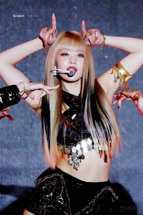 인스티즈 Instiz On Twitter 풀뱅에 금발 그리고 삼백안이 진짜 잘 어울리는 여돌  링크에 더있어요👉