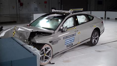 2025 Genesis G80 Rated Marginal In The Iihs Updated Moderate Overlap Front Crash Test