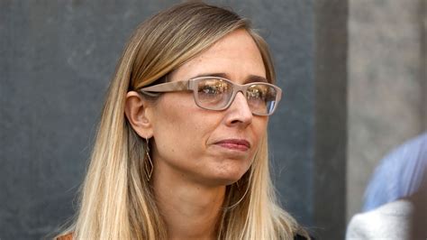 Ghislaine Maxwell Sentencing Jeffrey Epsteins Former Partner