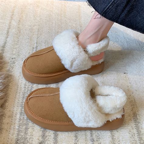 Пухнасті тапочки на товстій платформі для жінок 4 кольори Op Shop замовити в Києві Україна