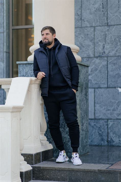 Спортивный костюм тройка с жилеткой