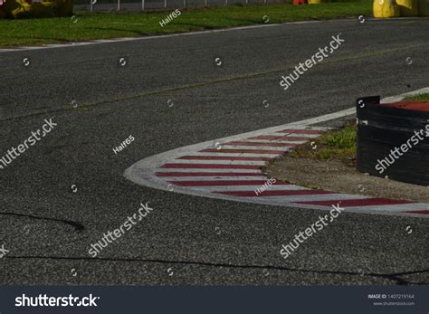 Go Kart Circuit Curve Curb Foto Stock 1407219164 Shutterstock