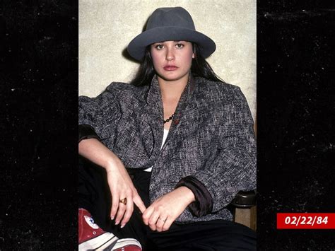 Jon Cryer Didn T Know About Demi Moore S Drug Addiction While They Dated