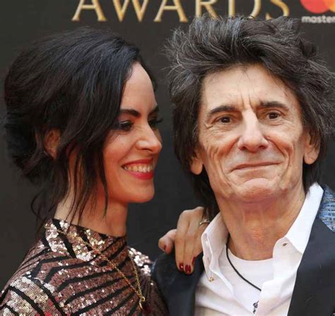 زنان با این‌گونه مردان وارد رابطه عاطفی شوند