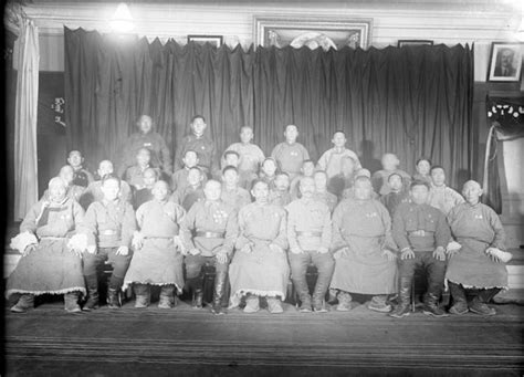 Анхдугаар Үндсэн хуулиа баталж Бүгд Найрамдах улсаа тунхагласан түүхэн өдөр News Mn