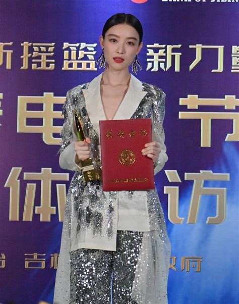 長春電影節 易烊千璽「滿江紅」爆冷奪影帝 娛樂即時 娛樂 世界新聞網