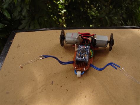 Robotech Maker Arduino Light Seeking Robot 7