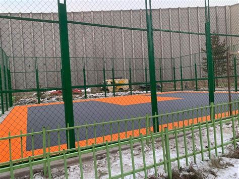 ФОТО Нарны хороололд 3x3 сагсан бөмбөгийн талбайг байгуулж байна