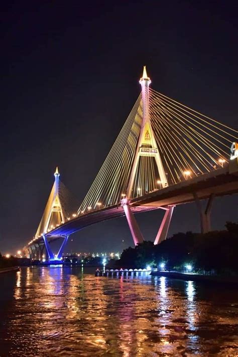 Photo Gallery สวยตระการตา ทช ประดับไฟสะพานภูมิพล 1 2 และสะพานมหาเจษฎาบดินทรานุสรณ์ คืนลอยกระทง