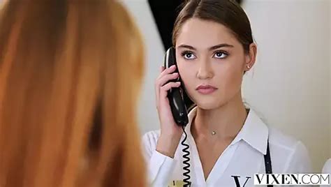 Vixen Gorgeous Zaawaadi S Lustful Encounter At Hotel Vixen Xhamster