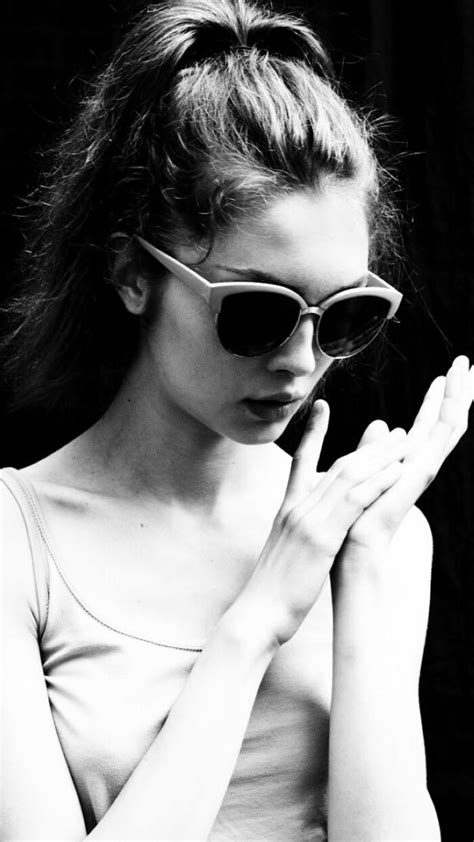 女生健身励志壁纸 美女运动健身图片 随意云