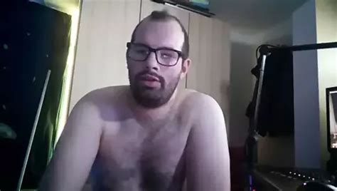 Huge Load On My Desk XHamster