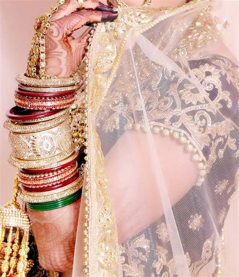 94000 Indian Bridal Accessories Pictures