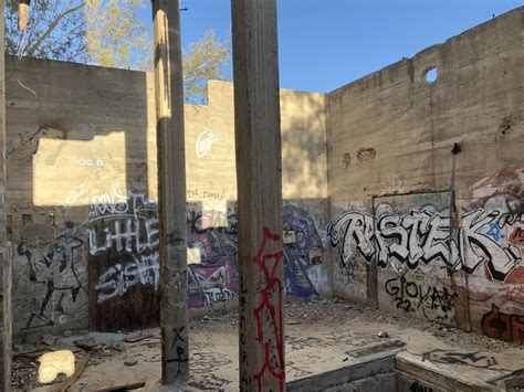 An Abandoned House In Murrieta R Abandonedporn